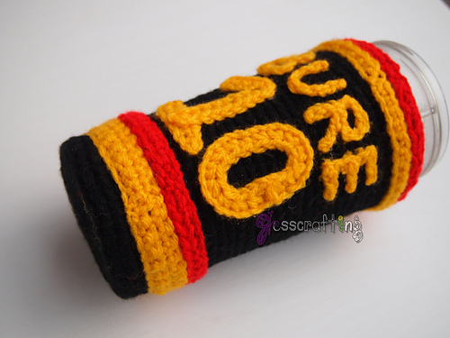 Ravelry: Vancouver Canucks Pavel Bure Bottle Cozy pattern by Jesscrafting