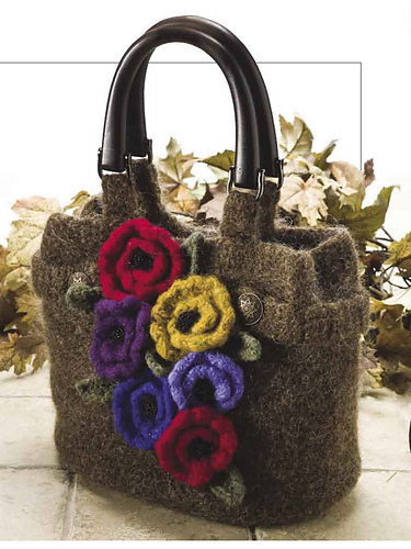 Ravelry: Anemone Felted Bag pattern by Angela Slaughter