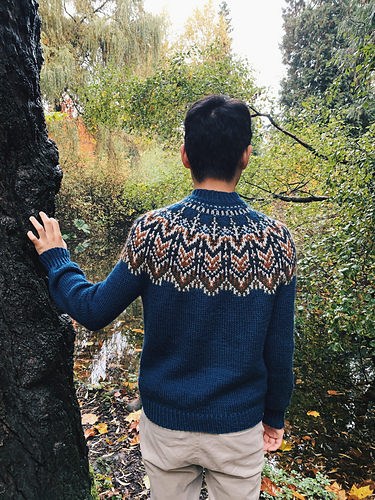 Ravelry: Ember Fox Sweater pattern by Lív Ulven