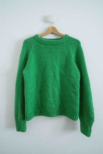 Ravelry: Wayfarer Raglan pattern by Lív Ulven