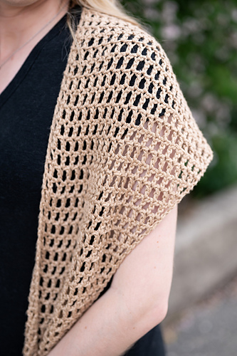 Ravelry: Easy Summer Shawl pattern by Melissa Fisher