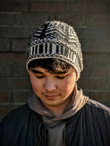 Ravelry: Arastana Hat pattern by Luke Gilligan