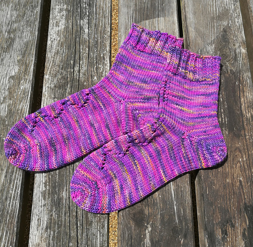 Ravelry: Simple Toe-Up Socks in Four Sizes pattern by Kim Brody Salazar