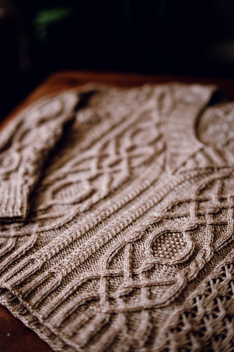 Ravelry: Three Season Pullover pattern by Wool & Pine