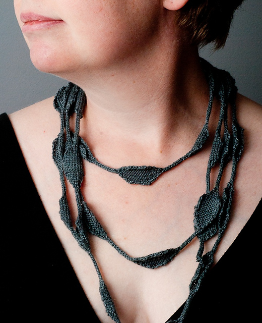 Ravelry: Necklace Scarf pattern by Eden Detrixhe