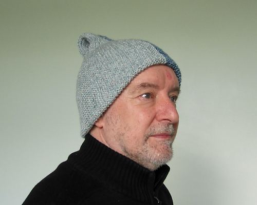 Ravelry: Conjoined Möbius Hat pattern by Woolly Thoughts