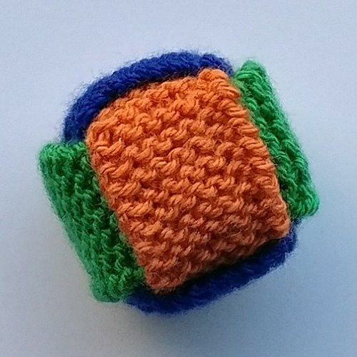 Ravelry: Cube Thing pattern by Woolly Thoughts