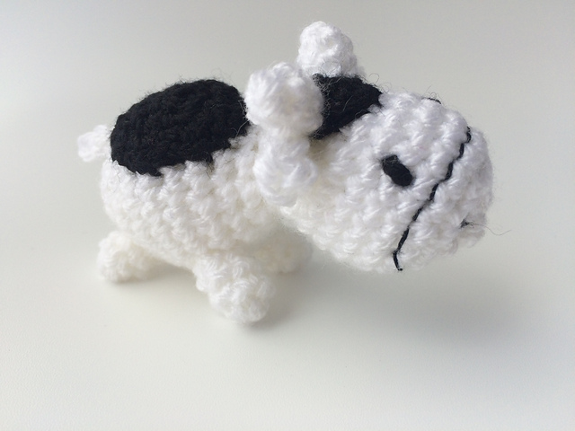 Ravelry: Tiny Cow pattern by Jenny Andrew