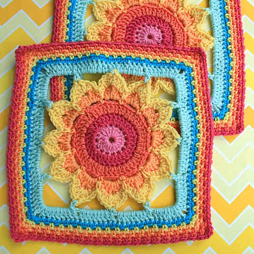Ravelry: Big Framed Flower Square pattern by Leonie Morgan