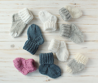 Ravelry: Cool first baby slippers pattern by Sana Sabina