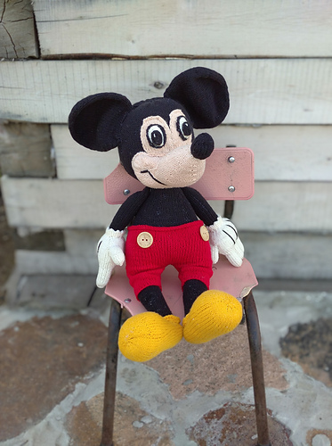 Ravelry: Knitted Boy Mouse pattern by Ola Oslopova