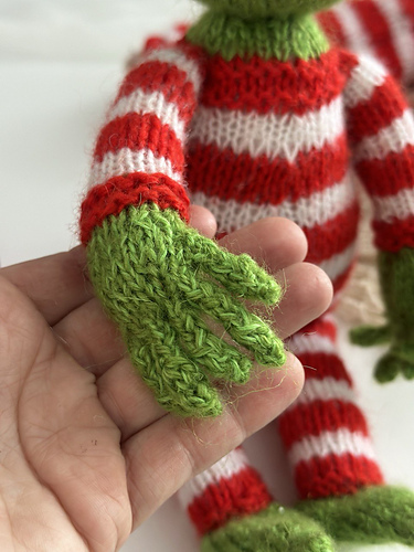 Ravelry: Christmas Baby Grinch pattern by Ola Oslopova