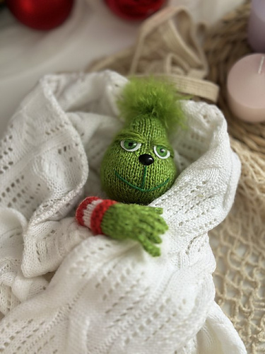 Ravelry: Christmas Baby Grinch pattern by Ola Oslopova