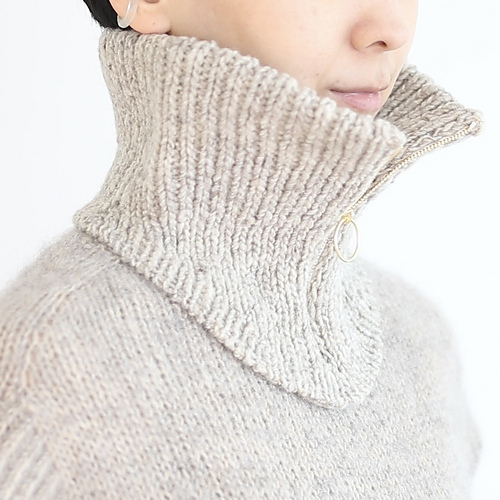 Ravelry: Zippered Rib Collar pattern by Rui Yamamuro