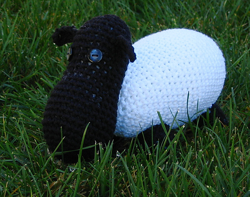 Ravelry: Crocheted Sheep pattern by Yana Ivey