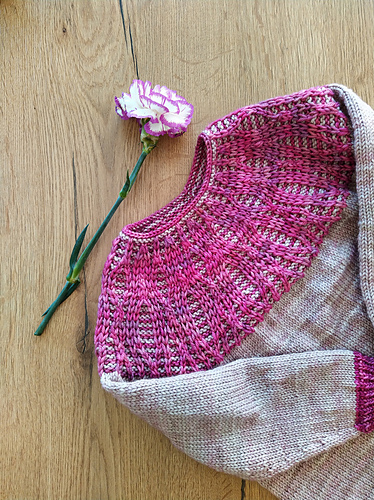 Ravelry: Rose Window Sweater pattern by Lyudmila Aksenik Old