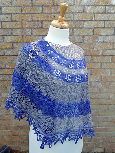 Ravelry: Spanish Fan pattern by Anniken Allis