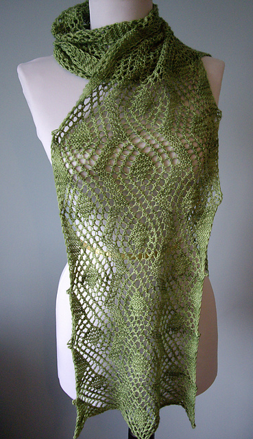 Ravelry: Trellis Scarf pattern by Anniken Allis