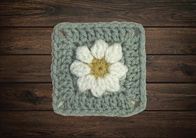 Ravelry: Flower Square pattern by Jamie Schroeder
