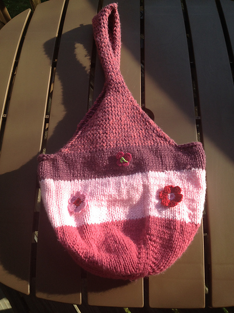 Ravelry: YarnDove's Small Cotton Carrier