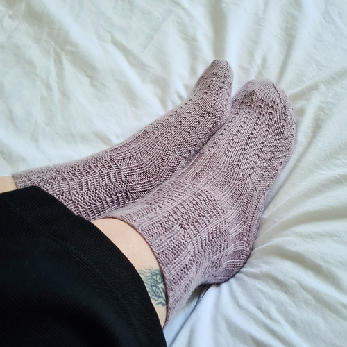 Ravelry: Ponni socks pattern by Audrey Borrego