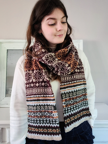 Ravelry: Iocaste pattern by Audrey Borrego