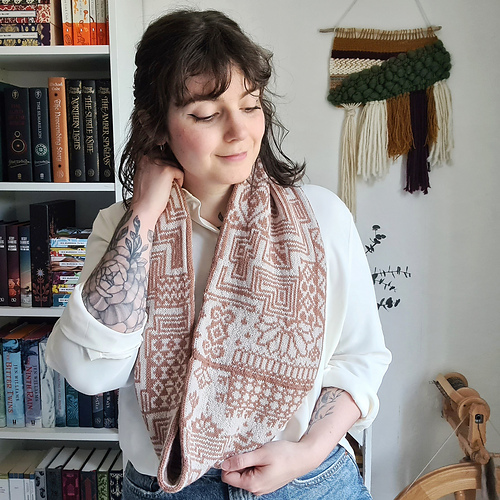 Ravelry: Dedale pattern by Audrey Borrego