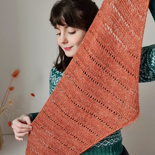 Ravelry: Mara pattern by Audrey Borrego