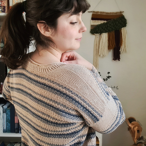 Ravelry: Aconite pattern by Audrey Borrego