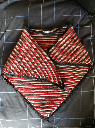 Ravelry: Warm winter shawl pattern by Patrick Hassel-Zein