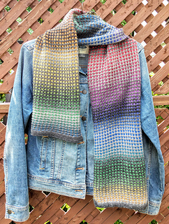 Ravelry: Slip Grid Scarf pattern by The Yarner