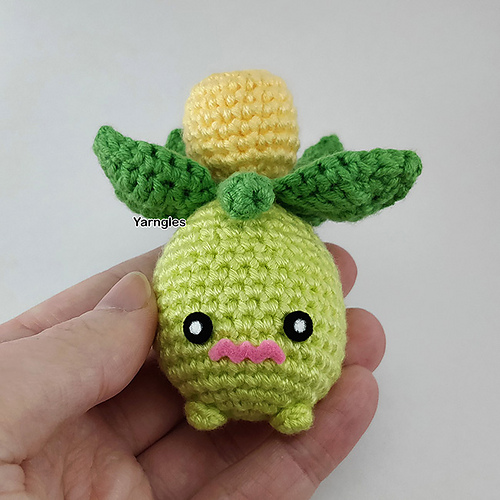 Ravelry: Smoliv pattern by Yuna Fadeeva