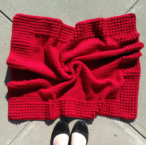 Ravelry: Le Ciel Bleu Blanket pattern by Chantal Barnett