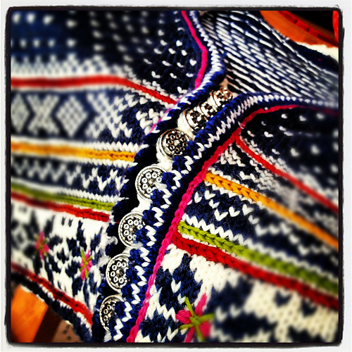 Ravelry: Fritt etter Setesdal pattern by Sidsel J. Høivik