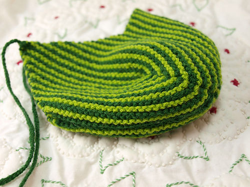 Ravelry: Simple Baby Devil Hat pattern by Hilde Venevil Sandhu