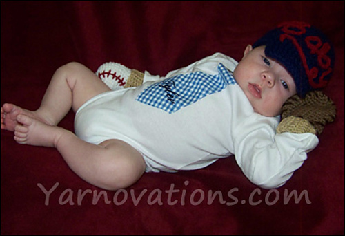 Ravelry: Li'l Slugger Newborn Baseball Outfit pattern by Yarn Twins