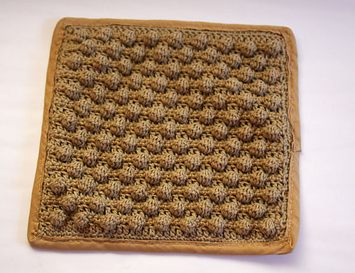 Ravelry: Bobbles Dishie and Trivet pattern by Yarn Twins