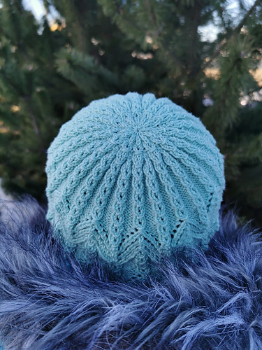 Ravelry: Green Wave Hat pattern by Ksenia Komarova