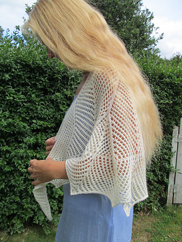 Ravelry: Bequin pattern by Ydun