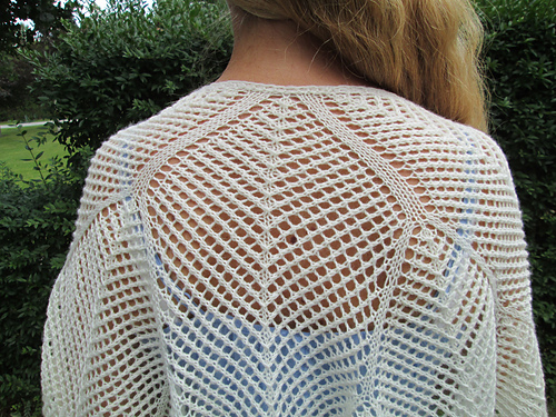 Ravelry: Bequin pattern by Ydun