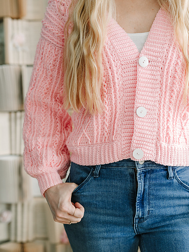 Ravelry: Pink Twist cardigan pattern by Yessabett Bueno