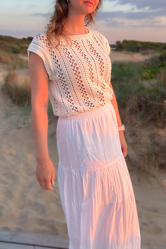 Ravelry: Lotus Lace Top pattern by YippieYarnYay