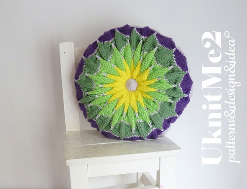 Ravelry: Round Pinwheel Pillow pattern by U Knit Me 2