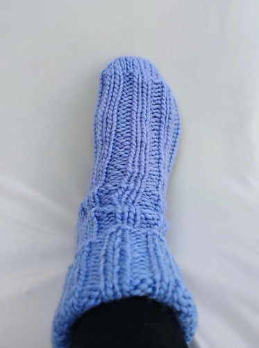 Ravelry: Chunky Tip Toe Socks pattern by YourKnittingroom