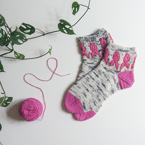 Ravelry: Pink Ribbon socks pattern by Tea Bercek