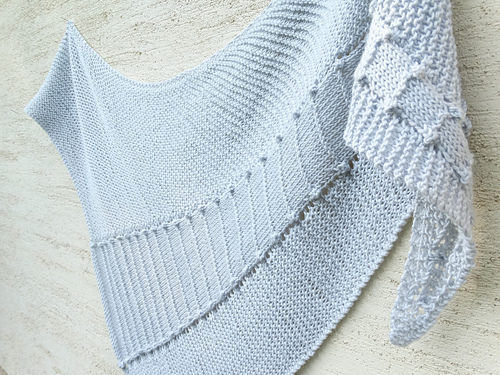 Ravelry: Silver Lines pattern by Andrea Halasi