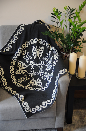 Ravelry: Doily Blanket pattern by Jolanta Nos