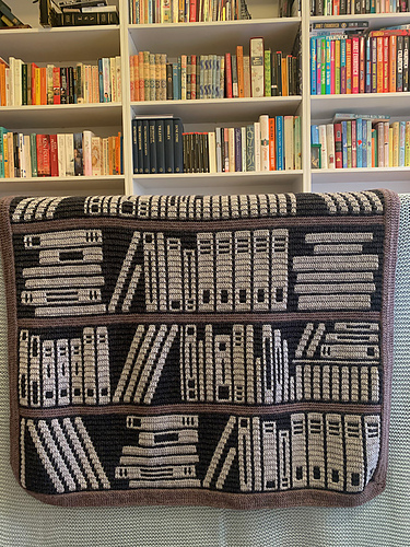 Ravelry: Mosaic Bookcase pattern by Wendy Thompson