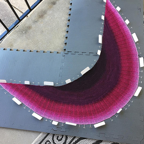 Ravelry: A Certain Slant pattern by Susan Ashcroft