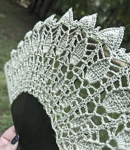 Ravelry: Leaf lace hand fan pattern by Brandi Brewer
